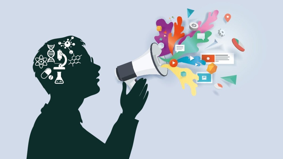 Science Communication: From Lab to Web